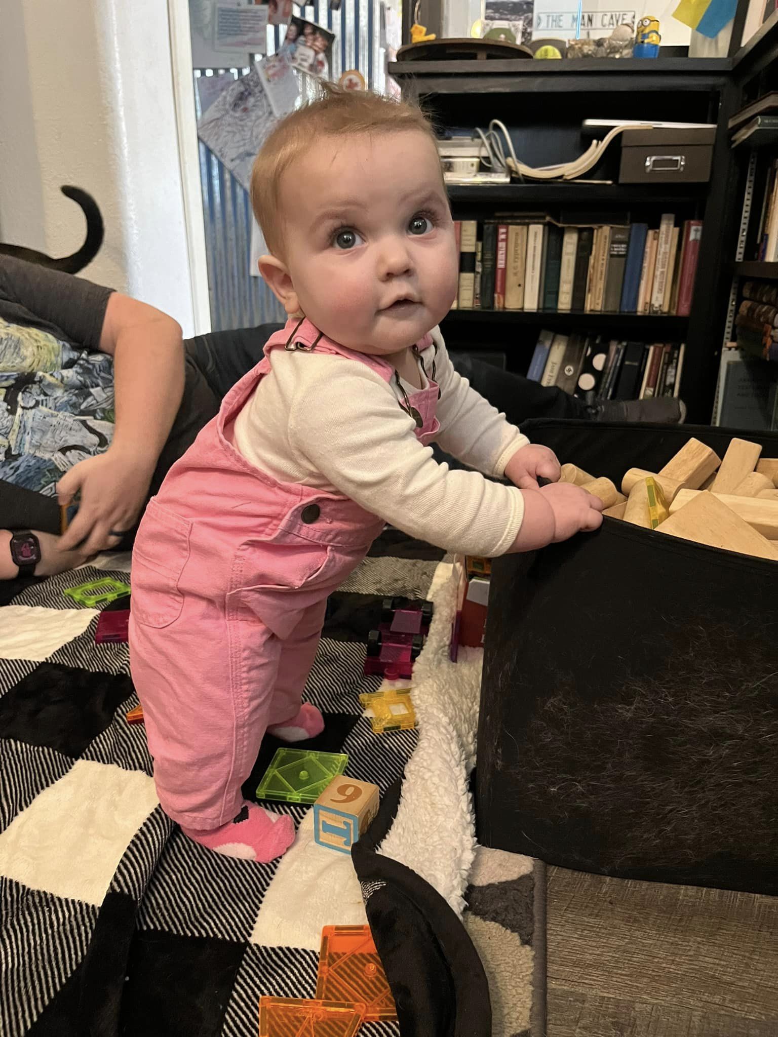 Razorback | EpikChat